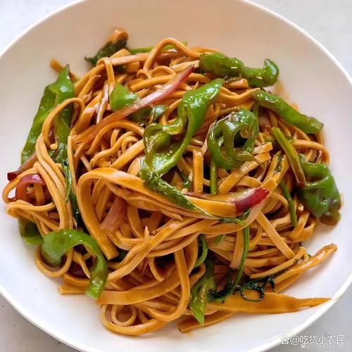 炒豆皮怎么做好吃_炒豆皮的家常做法-第1张图片-山城妙识