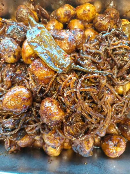 地瓜梗怎么炒好吃_地瓜梗怎么做好吃-第1张图片-山城妙识