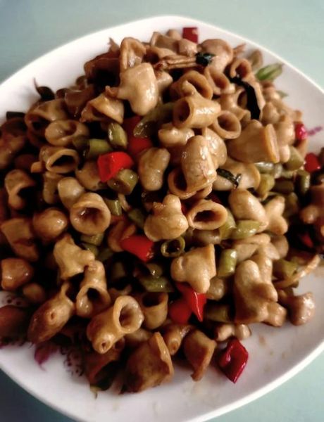 爆炒鱼肚怎么做好吃_爆炒鱼肚的做法大全-第1张图片-山城妙识