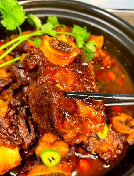 牛排骨和什么炖最好吃_最香搭配-第1张图片-山城妙识 牛排骨和什么炖最好吃_最香搭配-第1张图片-山城妙识