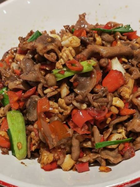 辣炒鸡杂怎么炒才嫩_鸡杂去腥技巧-第2张图片-山城妙识 辣炒鸡杂怎么炒才嫩_鸡杂去腥技巧-第2张图片-山城妙识