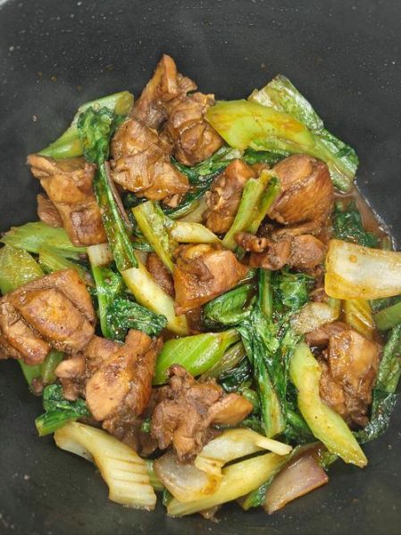 鸡肉怎么炖才嫩_家常鸡肉做法步骤-第2张图片-山城妙识