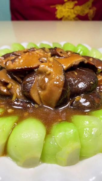 香菇菜心怎么炒好吃_香菇菜心炒多久才脆嫩-第1张图片-山城妙识