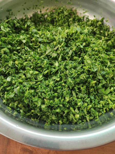 苜蓿菜馍怎么做_苜蓿菜馍怎么和面不硬-第2张图片-山城妙识