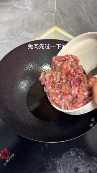 五香兔肉怎么做好吃_五香兔肉正宗做法-第2张图片-山城妙识