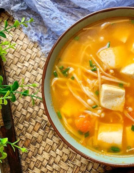 西红柿豆腐金针菇汤怎么做_西红柿豆腐金针菇汤热量高吗-第2张图片-山城妙识