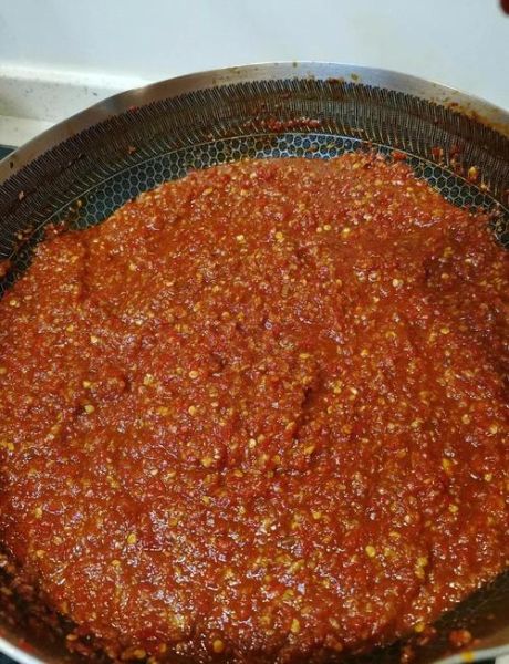 蒜蓉辣酱怎么做_正宗蒜蓉辣酱制作方法-第2张图片-山城妙识