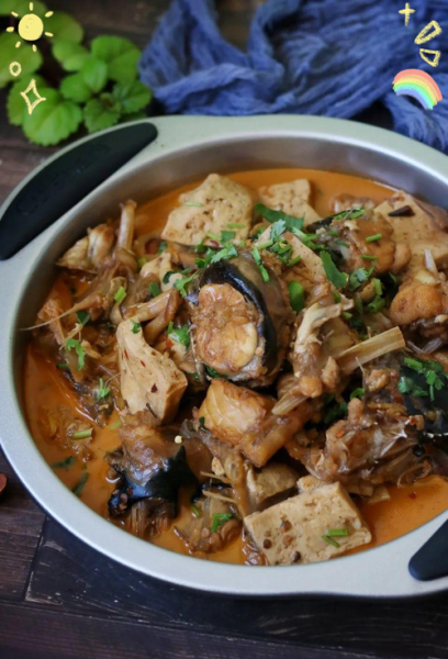 安康鱼炖豆腐怎么做好吃窍门_安康鱼炖豆腐去腥技巧-第1张图片-山城妙识