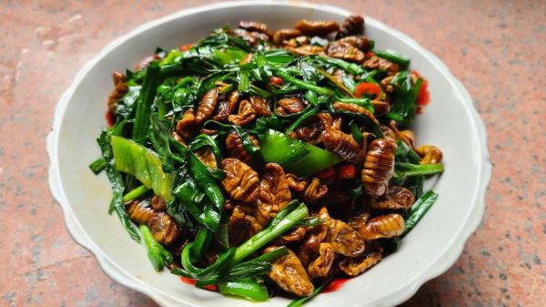 蚕蛹怎么吃营养不流失_蚕蛹怎么做最好吃-第1张图片-山城妙识