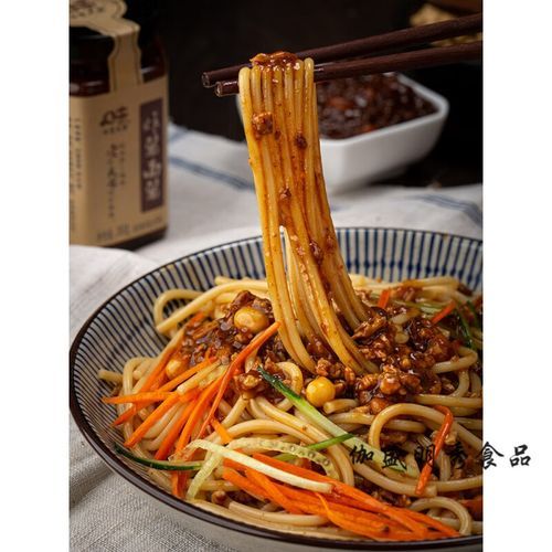 香菇炸酱面的酱怎么做_香菇炸酱面酱配方-第1张图片-山城妙识