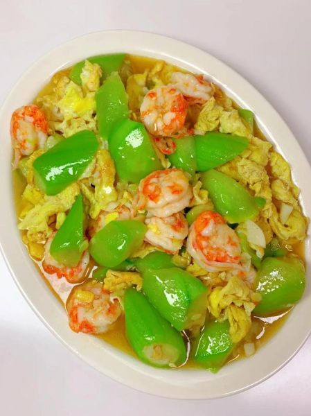 丝瓜炒虾仁怎么做_丝瓜炒虾仁的营养价值-第1张图片-山城妙识