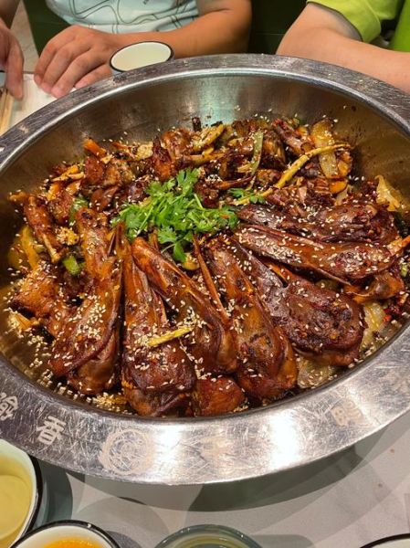 干锅鸭头热量_干锅鸭头减肥能吃吗-第1张图片-山城妙识 干锅鸭头热量_干锅鸭头减肥能吃吗-第1张图片-山城妙识