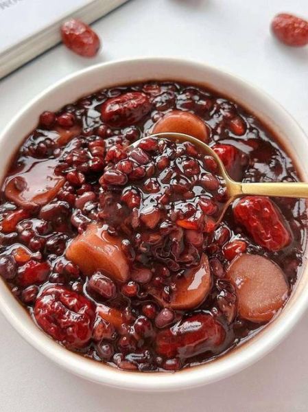 吃什么最快让脸色红润_脸色红润吃什么食物-第1张图片-山城妙识 吃什么最快让脸色红润_脸色红润吃什么食物-第1张图片-山城妙识