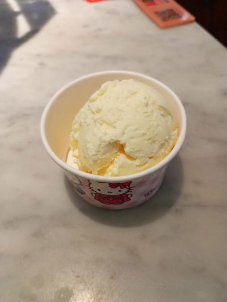 香草冰淇淋球怎么做_香草冰淇淋球热量高吗-第1张图片-山城妙识