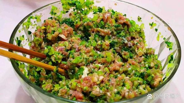 芹菜做饺子馅要焯水吗_不焯水会涩吗-第2张图片-山城妙识