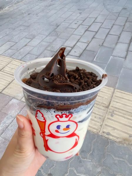 巧克力圣代怎么做_家庭版巧克力圣代做法-第3张图片-山城妙识 巧克力圣代怎么做_家庭版巧克力圣代做法-第3张图片-山城妙识