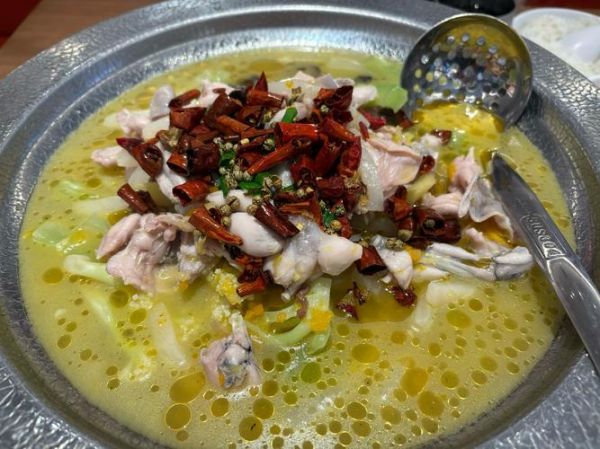 正宗黄鹤楼泡椒田鸡怎么做_泡椒田鸡腌制多久才入味-第2张图片-山城妙识 正宗黄鹤楼泡椒田鸡怎么做_泡椒田鸡腌制多久才入味-第2张图片-山城妙识