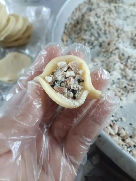 客家蒸米饼怎么做_家庭简易做法-第2张图片-山城妙识