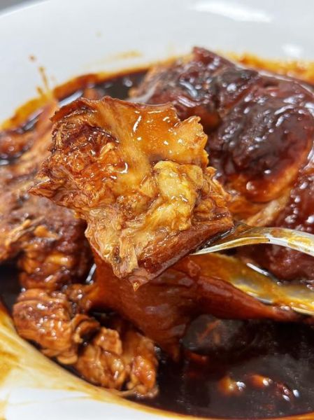 蹄膀怎么做好吃又不腻_蹄膀不腻的做法大全-第1张图片-山城妙识