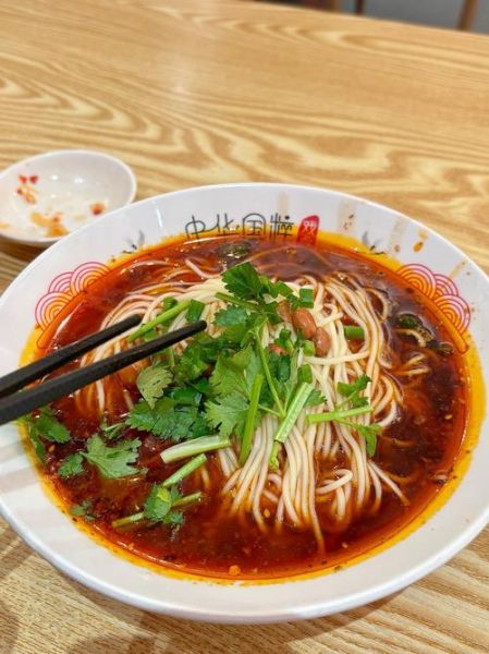 重庆小面高清图哪里找_正宗重庆小面图片怎么拍-第1张图片-山城妙识