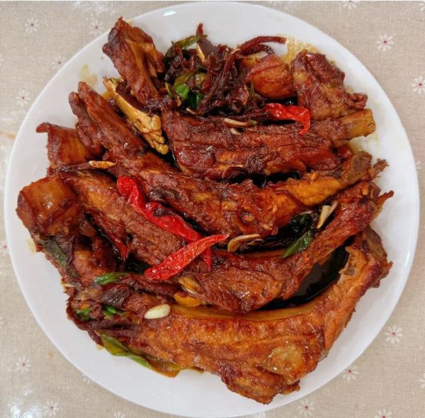 红烧大排骨热量是多少_减肥能吃吗-第3张图片-山城妙识 红烧大排骨热量是多少_减肥能吃吗-第3张图片-山城妙识