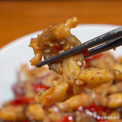 田鸡不能和什么一起吃_田鸡和什么食物相克-第2张图片-山城妙识 田鸡不能和什么一起吃_田鸡和什么食物相克-第2张图片-山城妙识