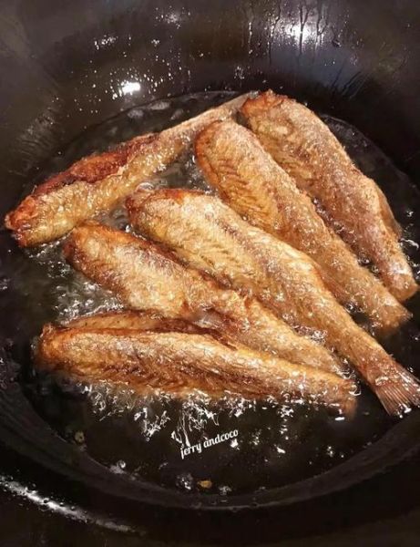 冻黄花鱼怎么做好吃_冻黄花鱼的家常做法-第3张图片-山城妙识