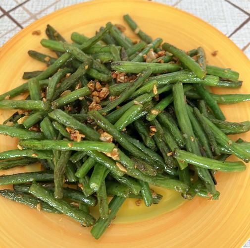 炒豆角丁怎么炒才好吃_豆角丁焯水几分钟-第3张图片-山城妙识