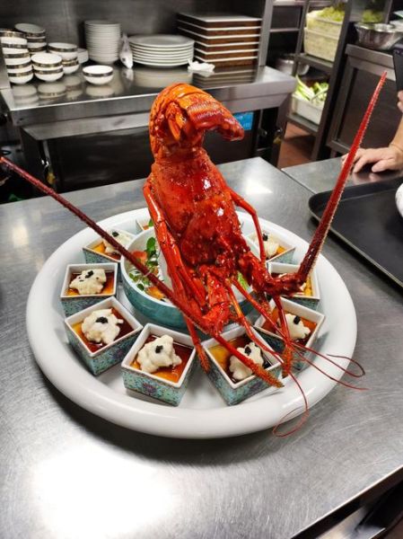 澳洲龙虾怎么做好吃_澳洲龙虾清蒸还是水煮-第1张图片-山城妙识 澳洲龙虾怎么做好吃_澳洲龙虾清蒸还是水煮-第1张图片-山城妙识