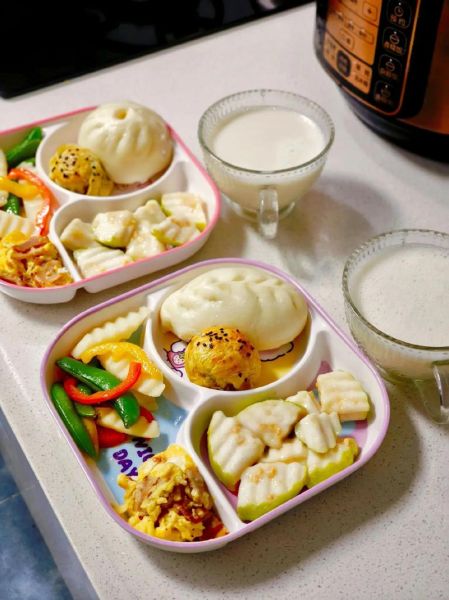 学生早餐吃什么最有营养又简单_早上赶时间做什么早餐快-第2张图片-山城妙识