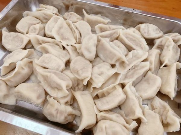 鸡肉白菜馅饺子怎么调馅_鸡肉白菜饺子馅要不要焯水-第2张图片-山城妙识