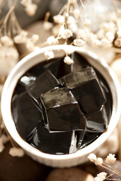 龟苓膏在哪里买正宗_如何辨别真假龟苓膏-第3张图片-山城妙识 龟苓膏在哪里买正宗_如何辨别真假龟苓膏-第3张图片-山城妙识