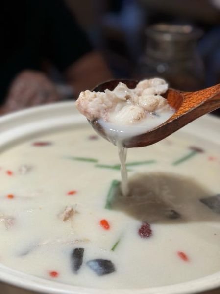 鱼汤图片怎么拍_鱼汤搞笑配文怎么写-第2张图片-山城妙识