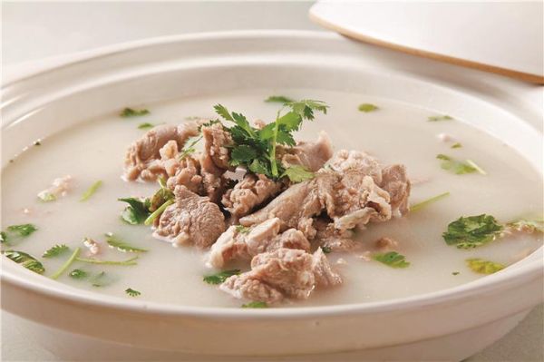 羊肉煲怎么做好吃_羊肉煲的做法大全窍门-第1张图片-山城妙识