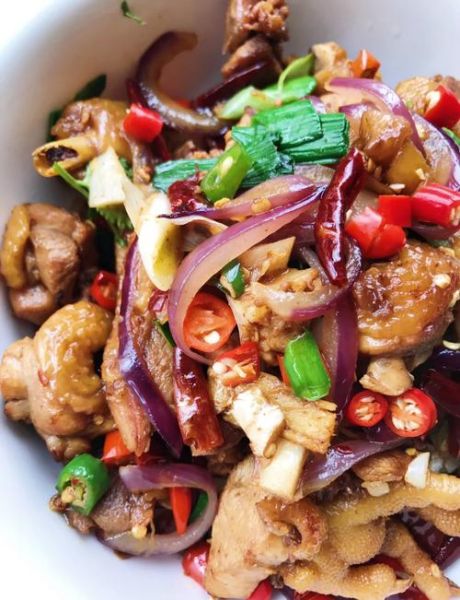 香辣鸡块怎么腌制才入味_香辣鸡块的做法大全-第1张图片-山城妙识