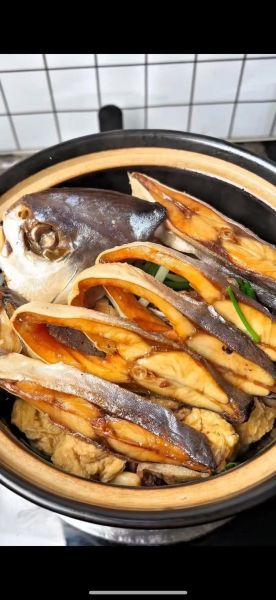 干烧鲳鱼怎么做好吃_干烧鲳鱼的做法窍门-第3张图片-山城妙识