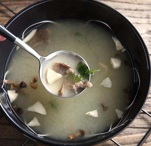 味噌汤怎么煮好喝_味噌汤热量高吗-第1张图片-山城妙识 味噌汤怎么煮好喝_味噌汤热量高吗-第1张图片-山城妙识