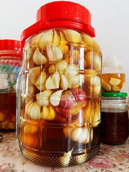 糖醋蒜怎么做_家庭自制糖醋蒜的做法-第1张图片-山城妙识