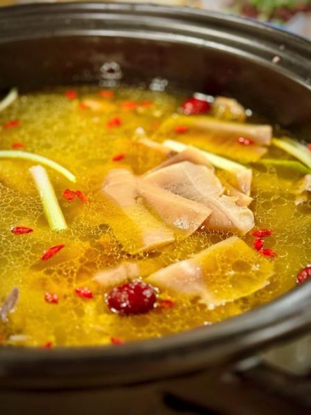 简单汤锅的做法大全_新手怎么选锅-第1张图片-山城妙识