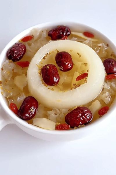 银耳雪梨汤怎么熬_银耳雪梨汤用什么锅最好-第3张图片-山城妙识 银耳雪梨汤怎么熬_银耳雪梨汤用什么锅最好-第3张图片-山城妙识