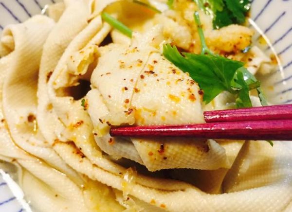 鸡汤豆腐串怎么做才入味_鸡汤豆腐串的做法大全窍门-第2张图片-山城妙识 鸡汤豆腐串怎么做才入味_鸡汤豆腐串的做法大全窍门-第2张图片-山城妙识