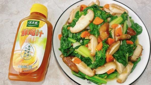 香菇炒菜心怎么做好吃_香菇炒菜心做法窍门-第1张图片-山城妙识 香菇炒菜心怎么做好吃_香菇炒菜心做法窍门-第1张图片-山城妙识