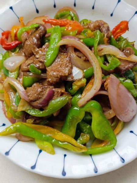 牛肉炒香菇怎么做才嫩_牛肉炒香菇家常做法-第3张图片-山城妙识 牛肉炒香菇怎么做才嫩_牛肉炒香菇家常做法-第3张图片-山城妙识