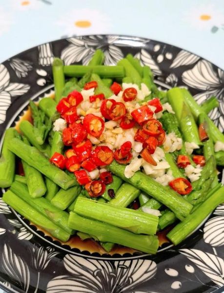 芦笋怎么炒好吃_芦笋焯水几分钟-第1张图片-山城妙识 芦笋怎么炒好吃_芦笋焯水几分钟-第1张图片-山城妙识