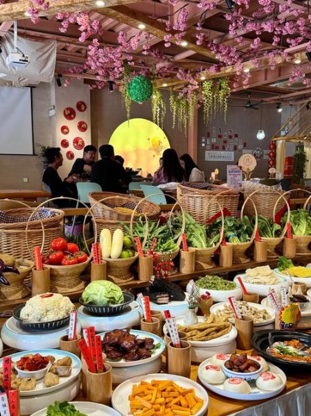 酒店菜品展台怎么设计_酒店菜品展台布置技巧-第1张图片-山城妙识 酒店菜品展台怎么设计_酒店菜品展台布置技巧-第1张图片-山城妙识