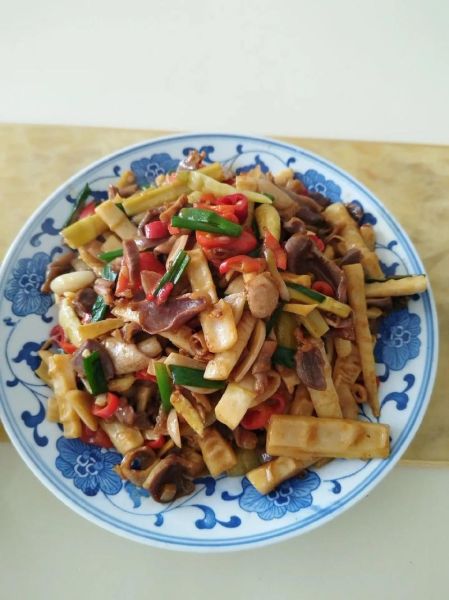 酸笋怎么做_酸笋怎么泡才脆爽-第2张图片-山城妙识 酸笋怎么做_酸笋怎么泡才脆爽-第2张图片-山城妙识