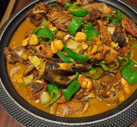 辣子大盘鸡怎么做才正宗_辣子大盘鸡用鸡腿还是整鸡-第3张图片-山城妙识 辣子大盘鸡怎么做才正宗_辣子大盘鸡用鸡腿还是整鸡-第3张图片-山城妙识