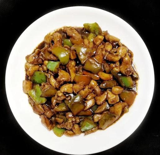 酱爆鸡丁用什么酱_酱爆鸡丁用豆瓣酱还是甜面酱-第1张图片-山城妙识 酱爆鸡丁用什么酱_酱爆鸡丁用豆瓣酱还是甜面酱-第1张图片-山城妙识