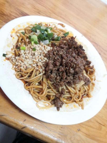 燃面怎么吃_燃面正宗吃法步骤-第2张图片-山城妙识