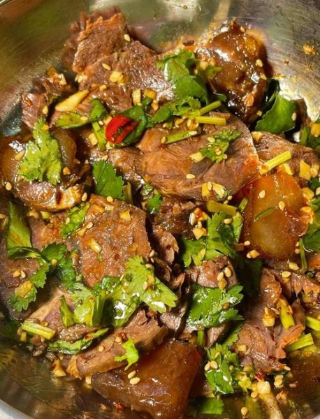 牛肉辣椒酱怎么做_牛肉辣椒酱的做法大全视频-第3张图片-山城妙识